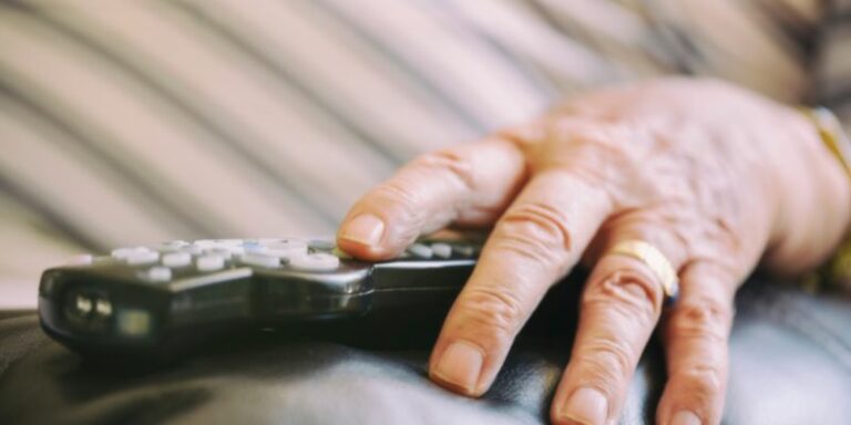 7 Best Remotes for Seniors & the Elderly [2026] - Universal Remote Reviews